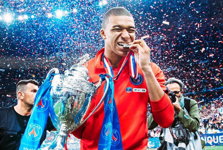 How Fast Is Mbappé Really? Decoding the Velocity